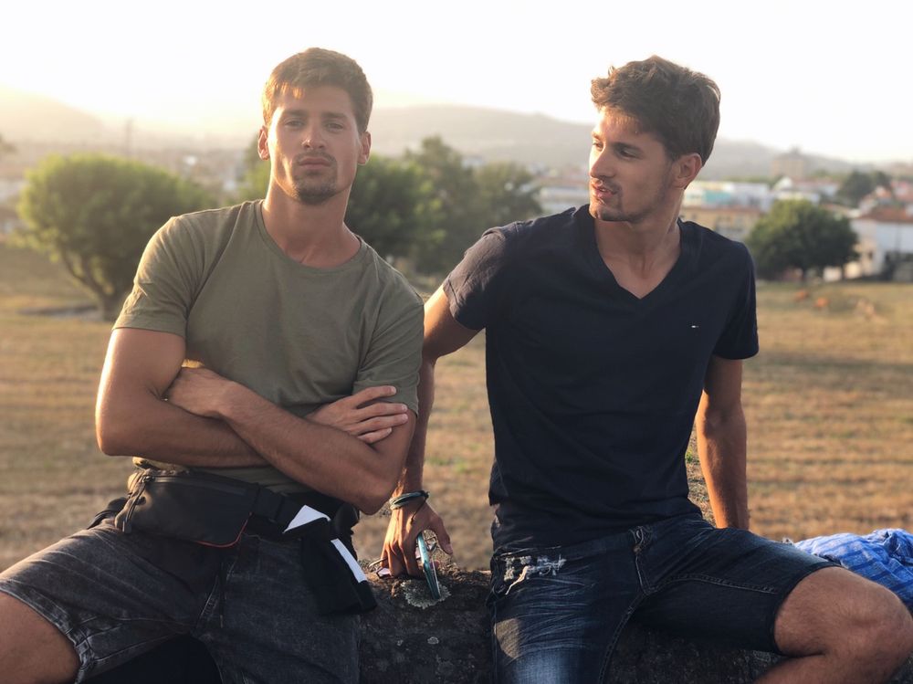 STANKO & STANOJE BUDIMKIĆ: Blizanci zaludeli svetsku modnu scenu